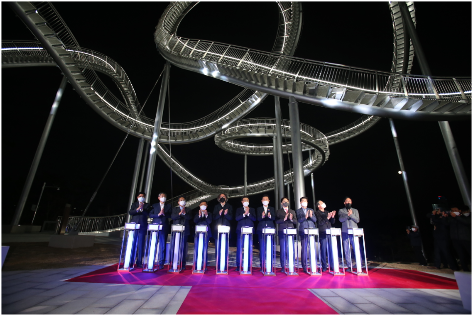 Space Walk, What Are You? – Official POSCO Group Newsroom